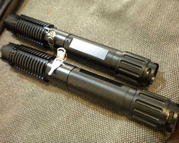 Laser Portable Green Laser Dazzlers 500mW High Power Laser weapons